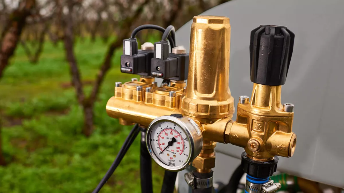 ARBO AXIAL - Produtividade Irrigação e Máquinas Agrícolas