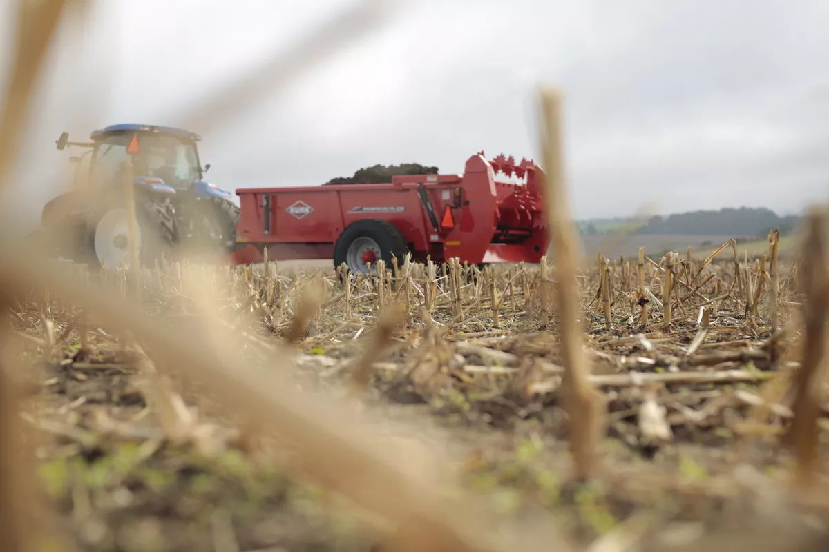 PS 235 - 242 - Produtividade Irrigação e Máquinas Agrícolas